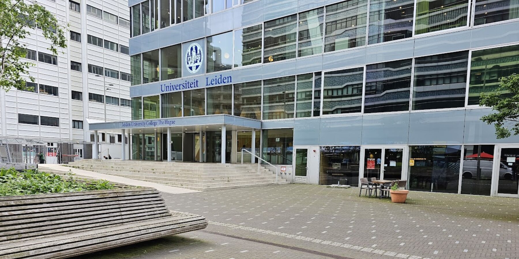 Leiden University - PlayAbroad